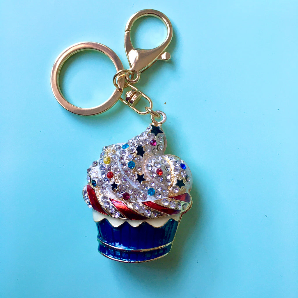 Cake Keychain – Goodie Bag Bar